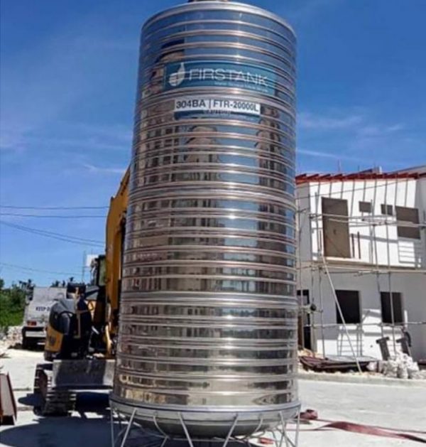 How to Clean Your Water Storage Tank Without Emptying It